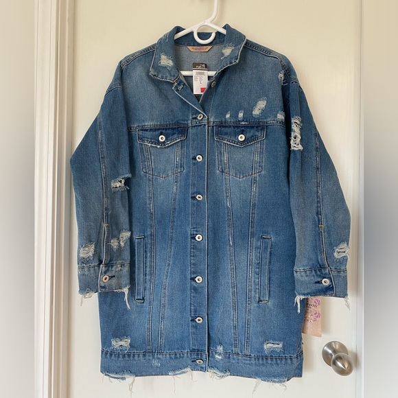 Rue21 | Jackets & Coats | Nwt Rue2 Extra Long Jean Jacket Distressed ...